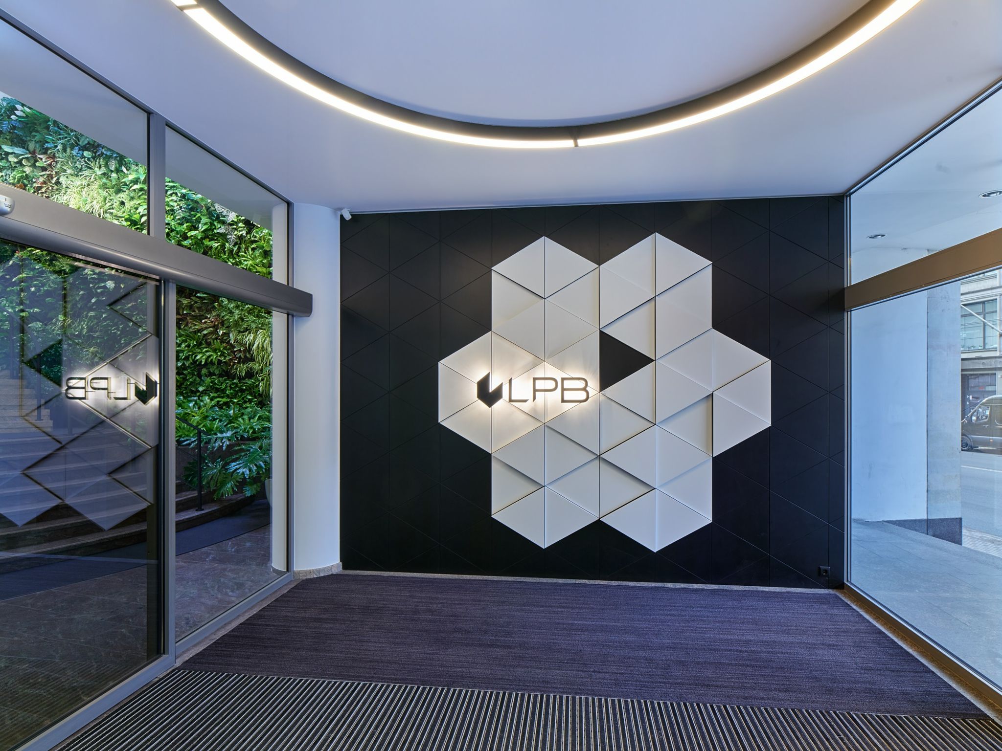 LPB Bank peļņa trešajā ceturksnī sasniegusi 3,1 miljonus eiro ...